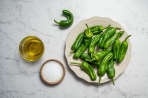 Best Padrón Peppers Recipe - How to Cook Pimientos de Padrón - Spanish ...