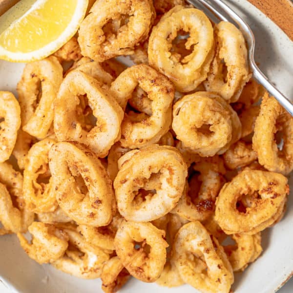 Easy Calamares Fritos Recipe (Spanish Fried Calamari)