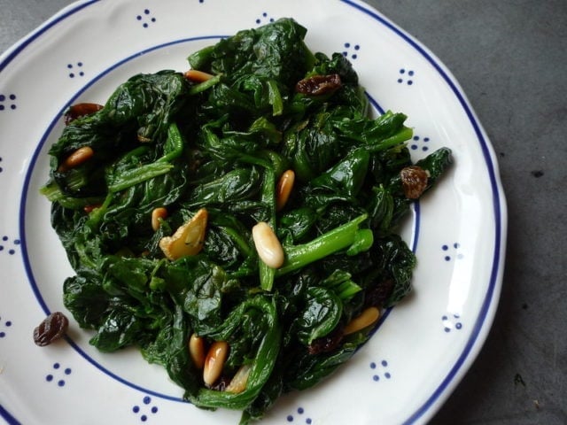Sauteed Spinach with Pine Nuts and Raisins Recipe | Spanish Sabores