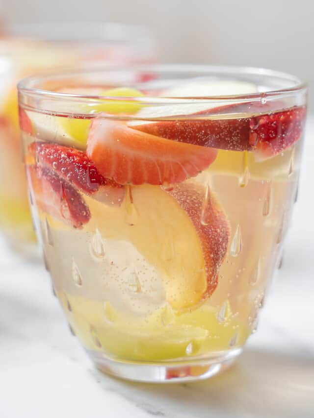 Best Traditional Spanish Sangria Recipe - Spanish Sabores