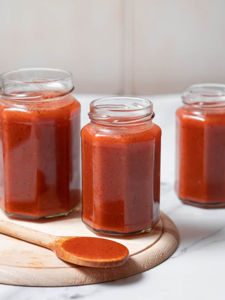 Easy & Delicious Recipes for Spanish Sauces - Spanish Sabores