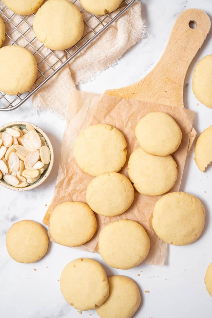 Mantecados Recipe: Traditional Spanish Shortbread Cookies - Spanish Sabores