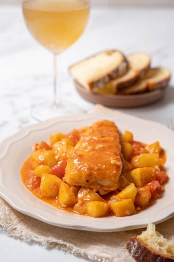 Hake with Cider Recipe - Spanish Sabores
